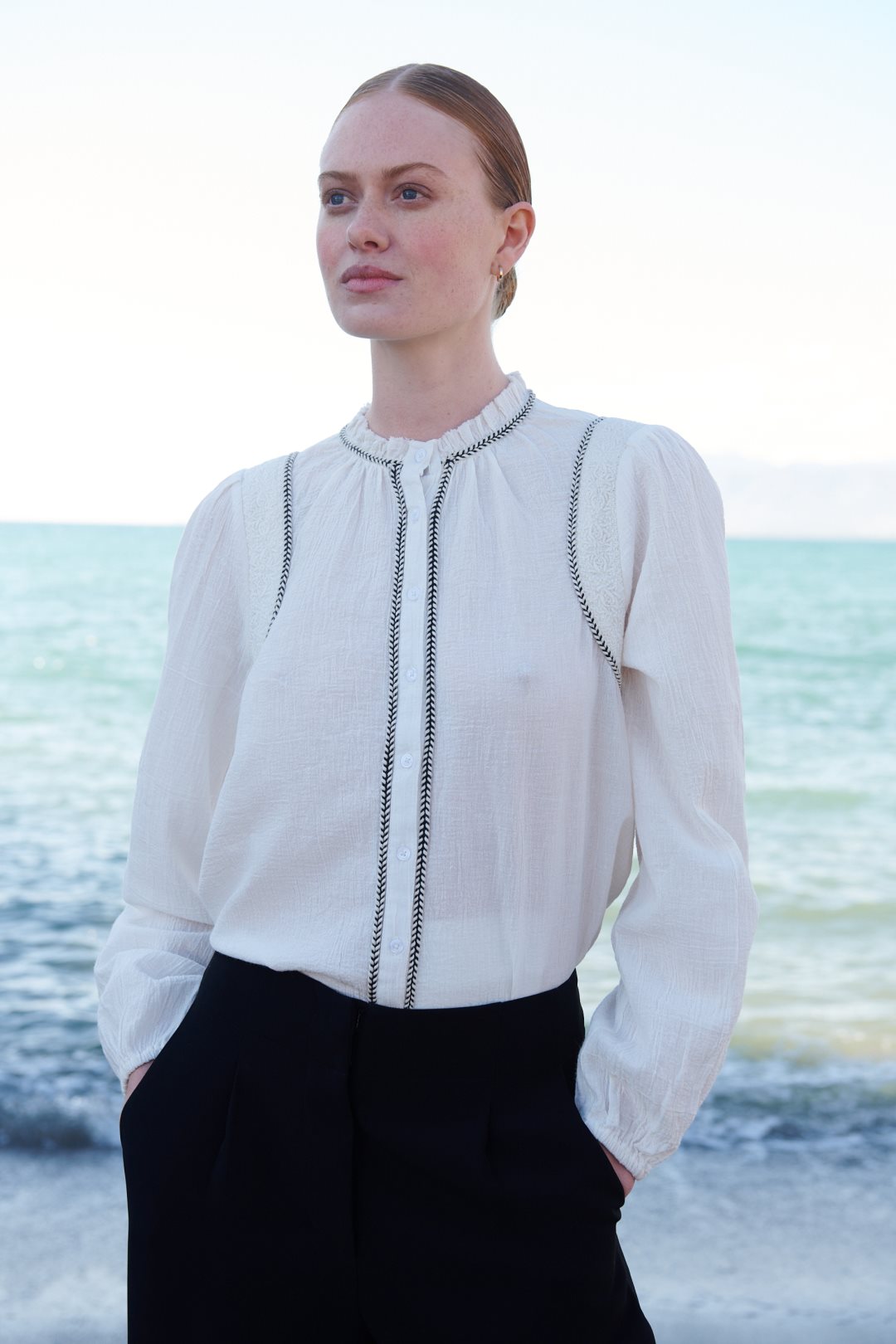 VAN-DOS | Ropa Atemporal y Elegante con Envío Rápido y Gratis +80€